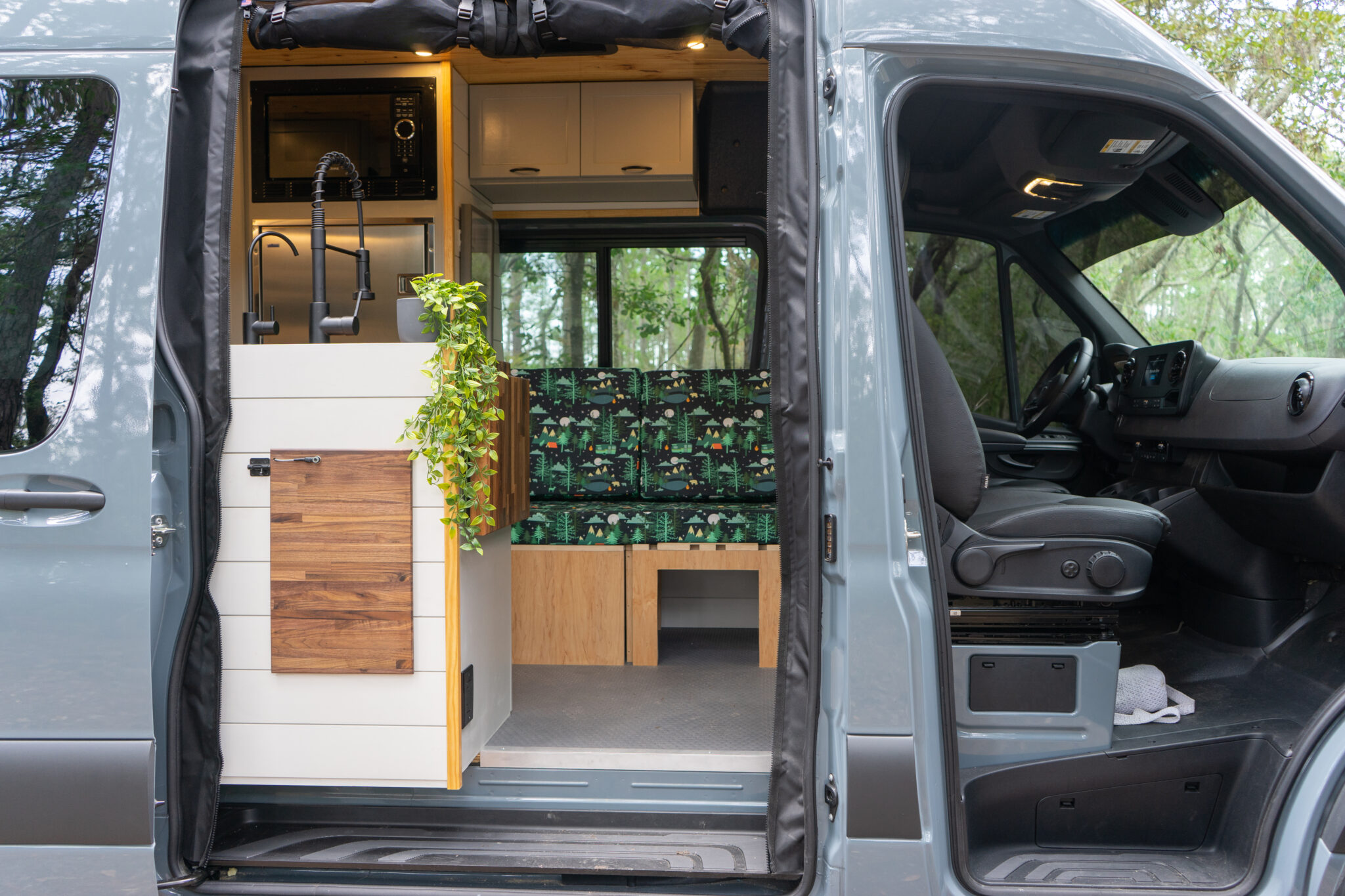 Beachside Custom Vans - Vanlife Trader