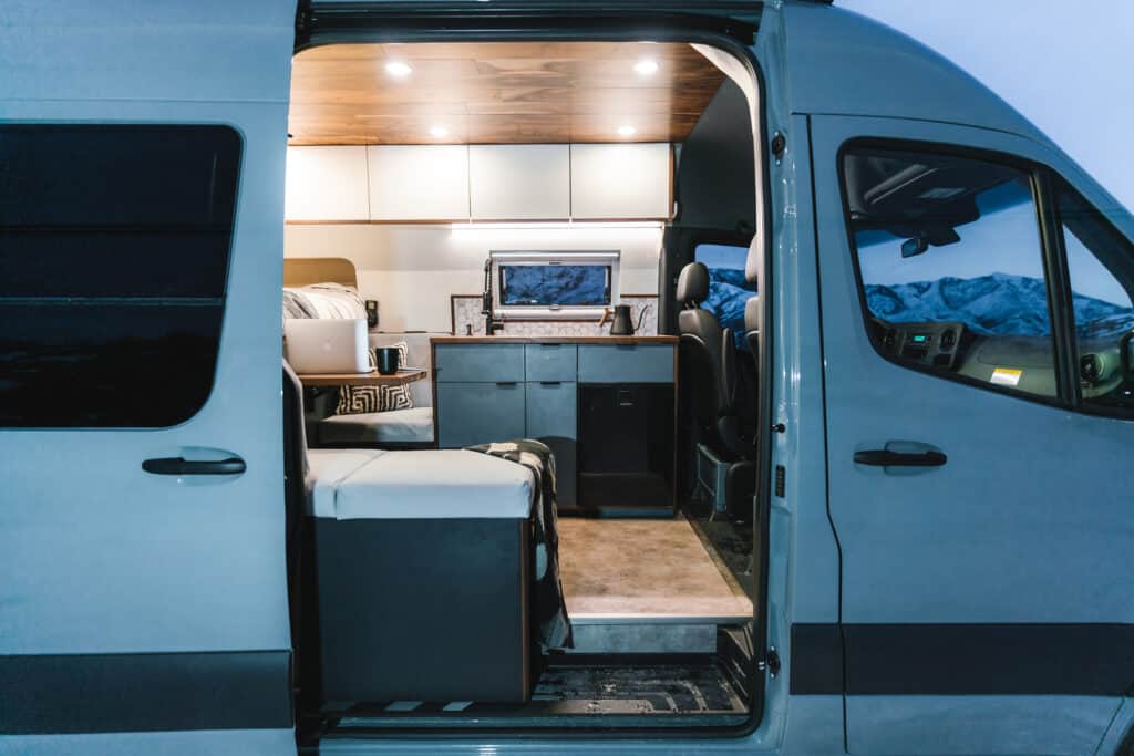 *SOLD* 2021 MERCEDES SPRINTER 4x4 Camper Van "Yeti" - BRAND NEW ...