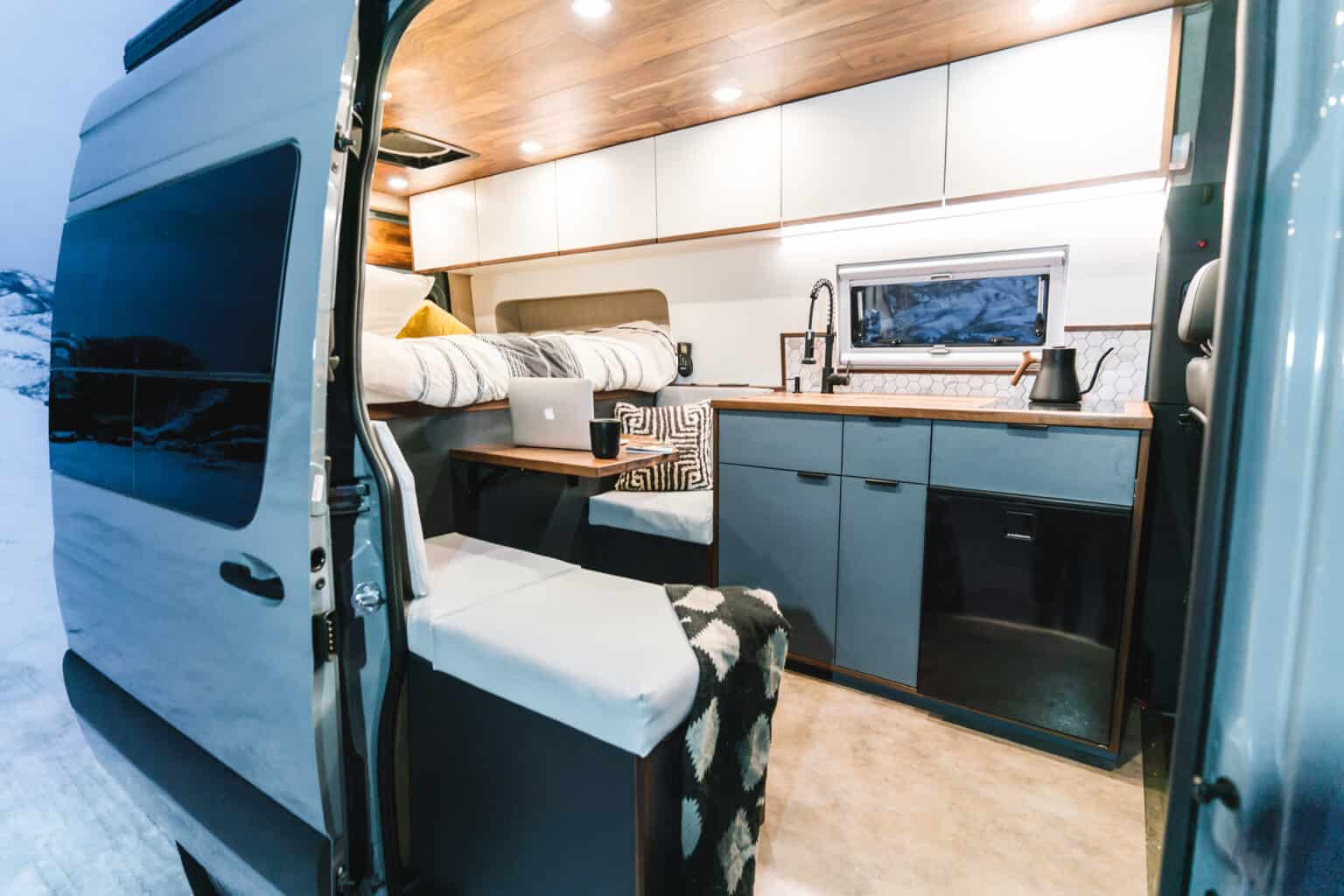 *SOLD* 2021 MERCEDES SPRINTER 4x4 Camper Van "Yeti" - BRAND NEW ...