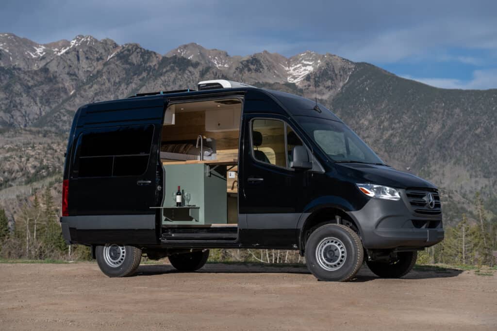 Wanderful Wheels' 4x4 Sprinter 144 Campervan - Vanlife Trader
