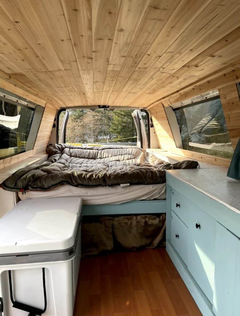 Econoline Extended Cab Campervan - Vanlife Trader