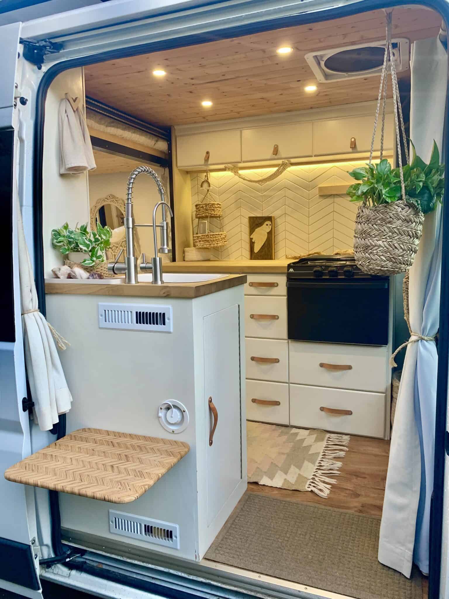 Luxury 2019 Promaster Fully Loaded – Happijac Bed Lift - Vanlife Trader