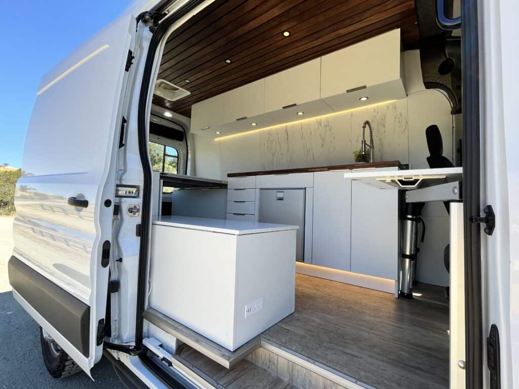 2020 Ford Transit AWD 148″ HR EcoBoost – Luxury 8020 Aluminum Camper ...