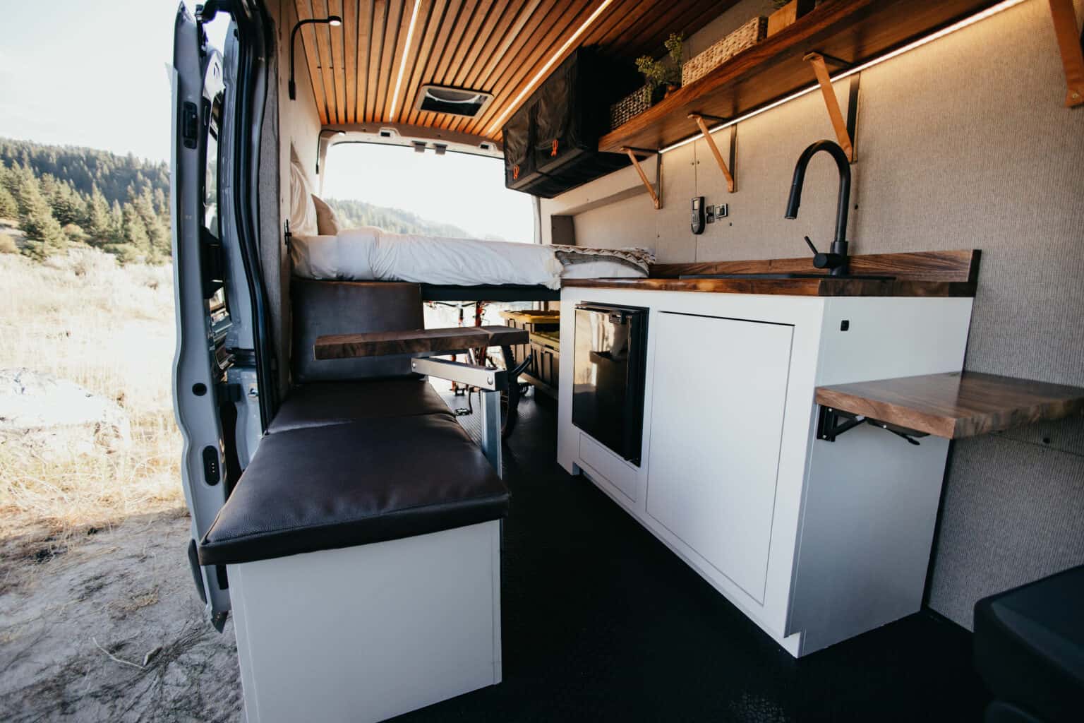 Vanlife Trader - Conversion Vans & RVs for Sale