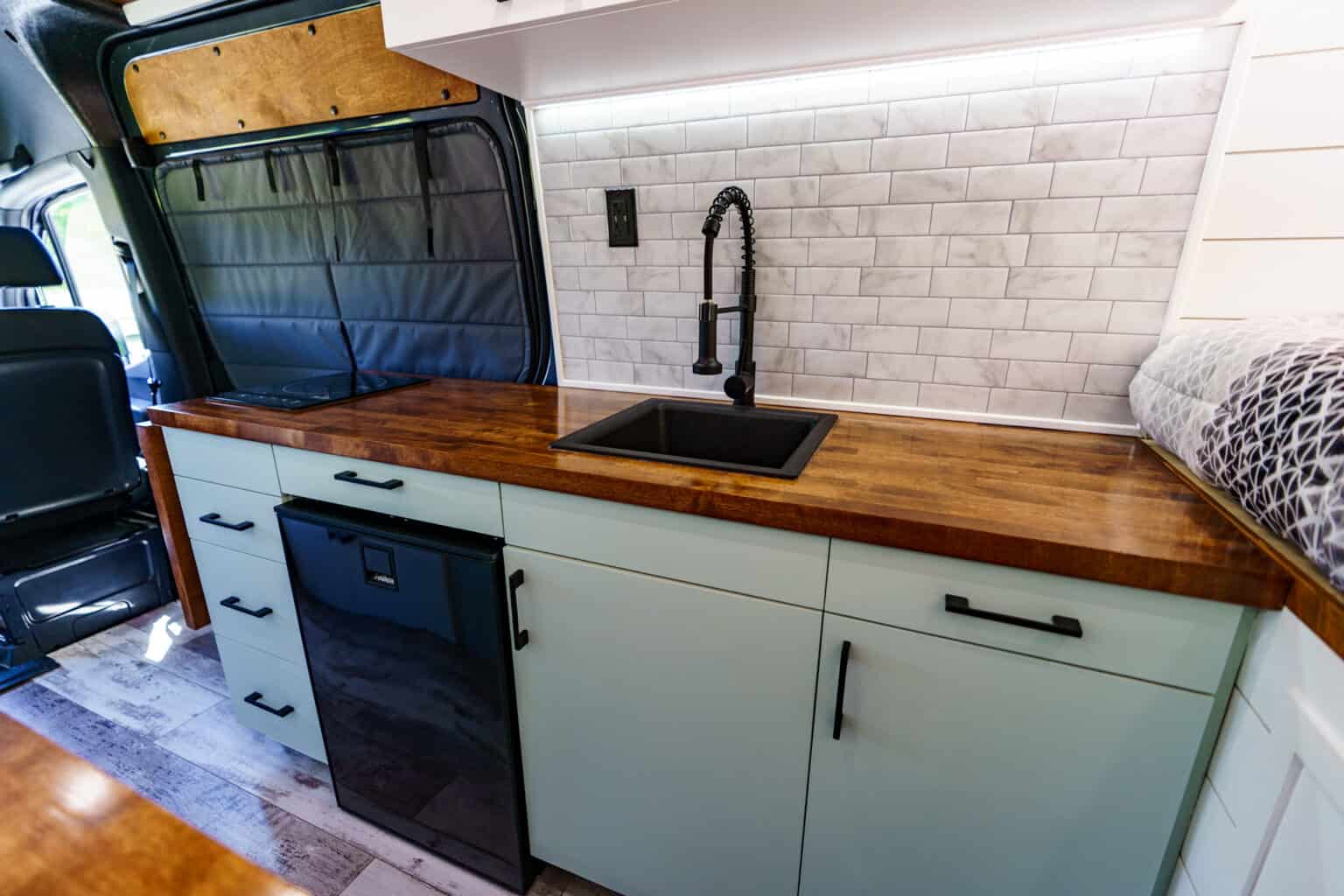 Fully Loaded 4X4 2021 MB Sprinter 170″ Adventure Van - Vanlife Trader