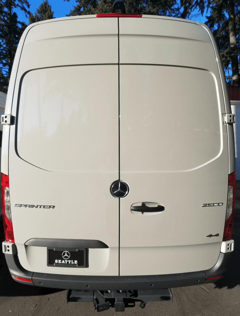 2021 Mercedes Sprinter 4X4 170 2500 High Roof - 1,700 miles - Vanlife ...
