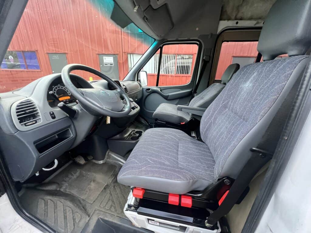 Attention builders! Low miles 2.7 t1n sprinter with low miles - Vanlife ...