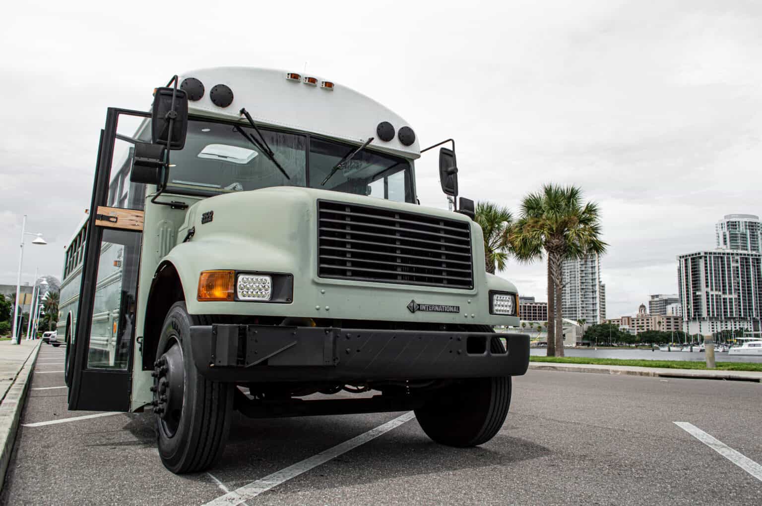 Hilly – Fully Converted Off-Grid Skoolie - Vanlife Trader