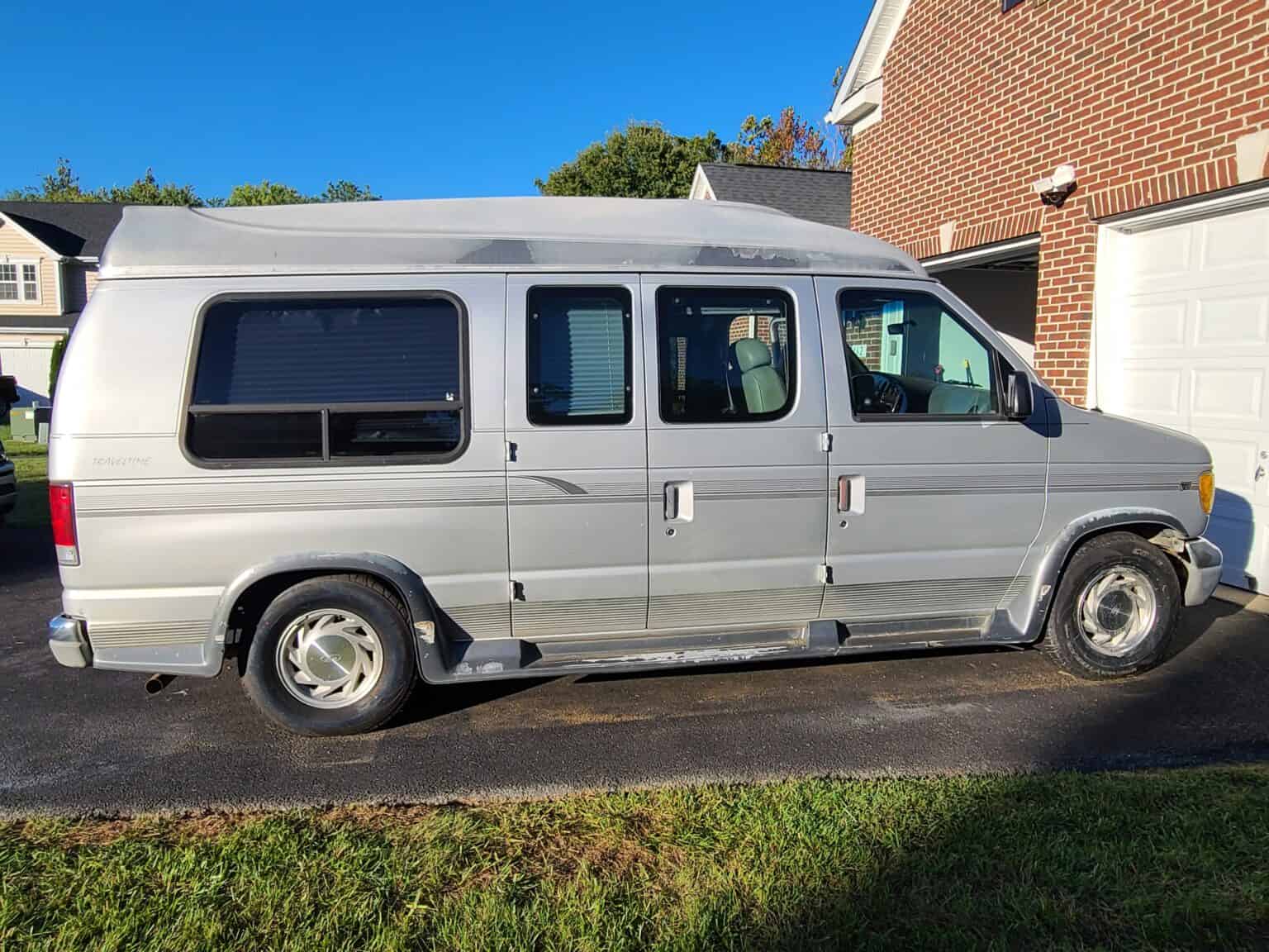 1999 Ford Econoline 2WD - Vanlife Trader