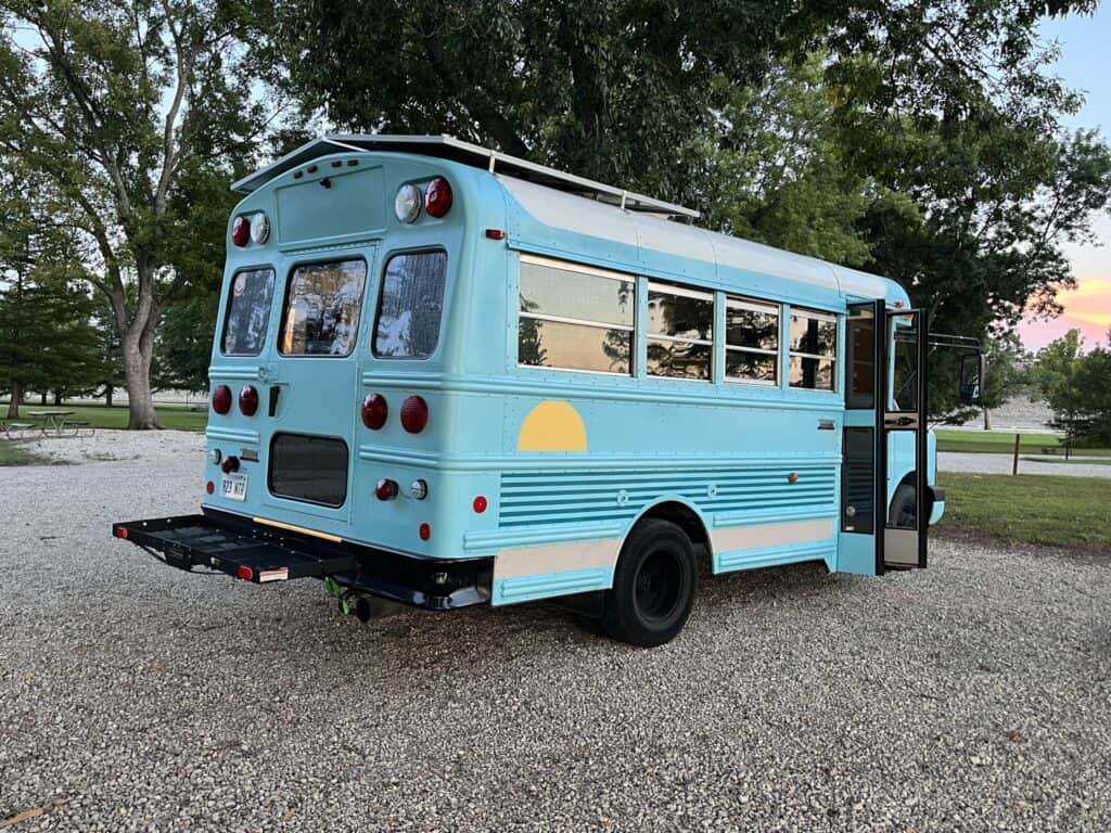 Stubby the Short Bus - Vanlife Trader