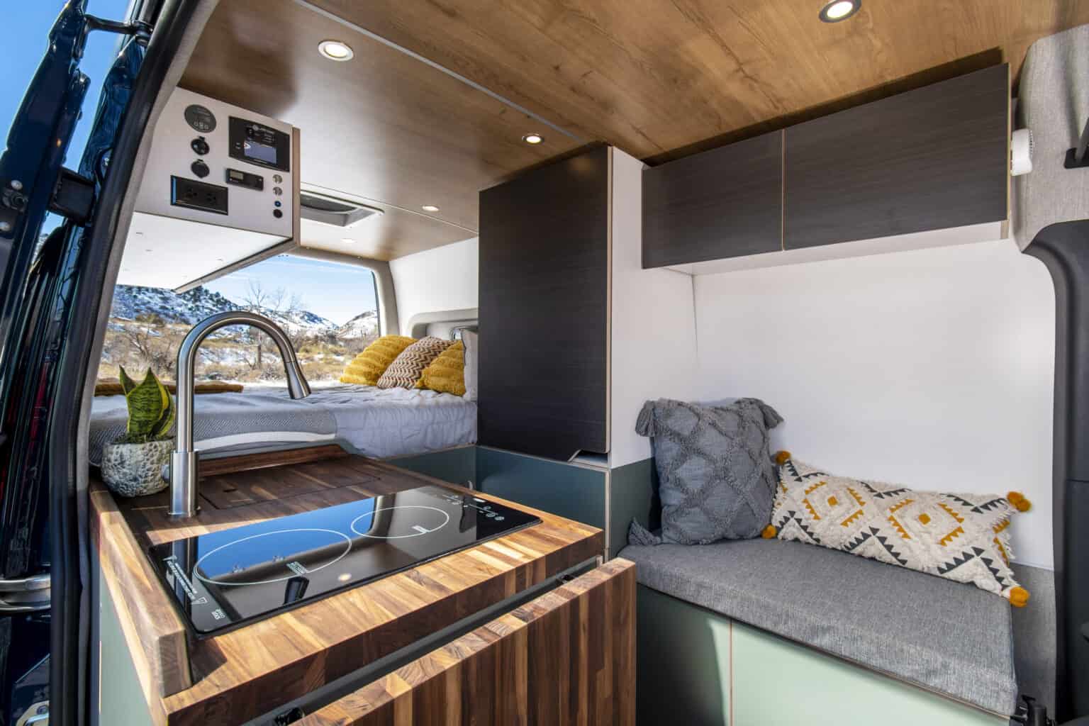 Vanlife Customs - Vanlife Trader