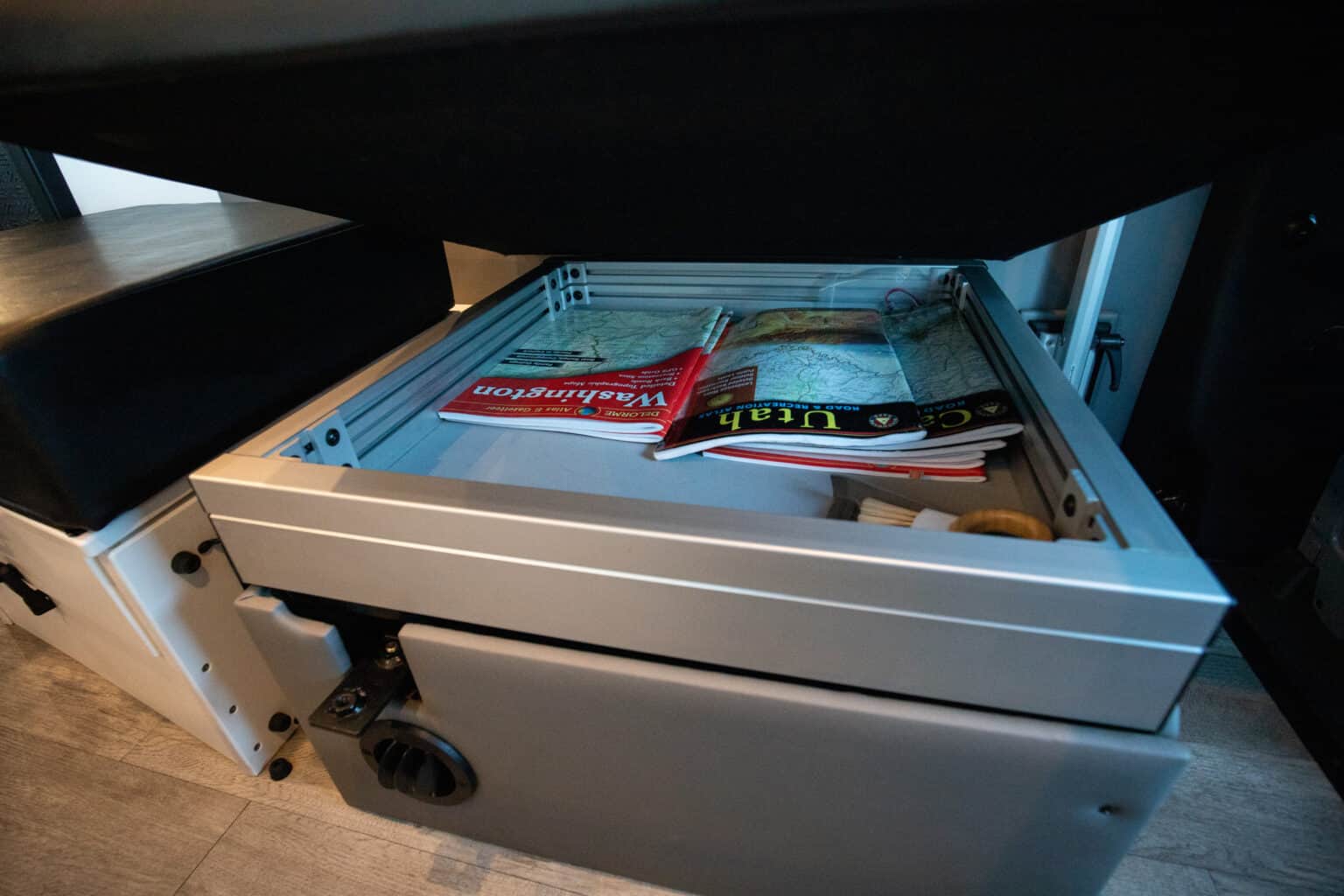 4×4 Sprinter – Storyteller Overland Stealth (RV Financing Available ...