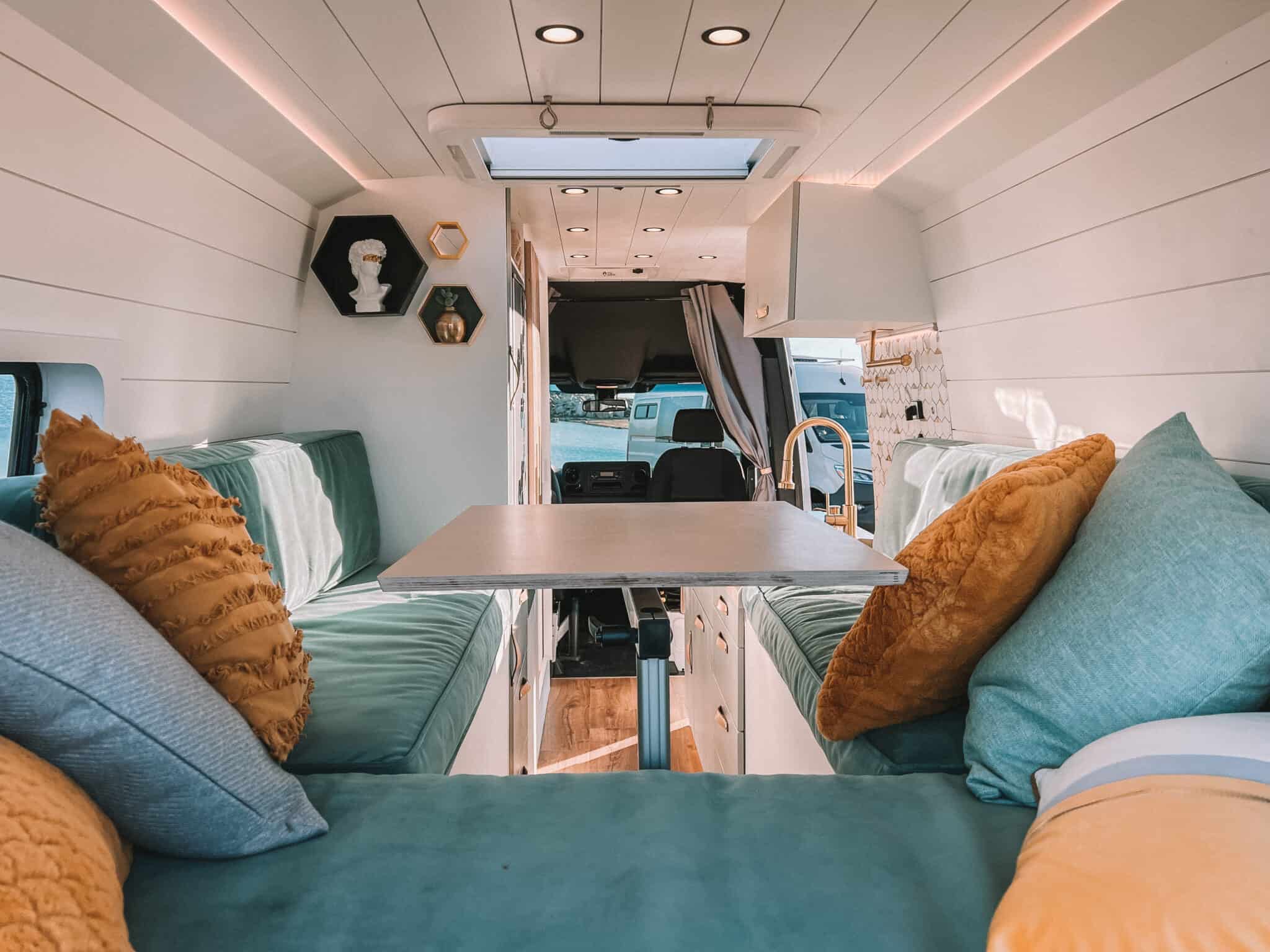 Art luxury design Mercedes Sprinter 2022 - Vanlife Trader