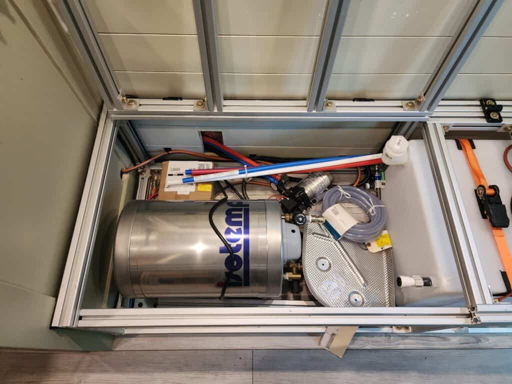 2020 Promaster DIY project - Vanlife Trader