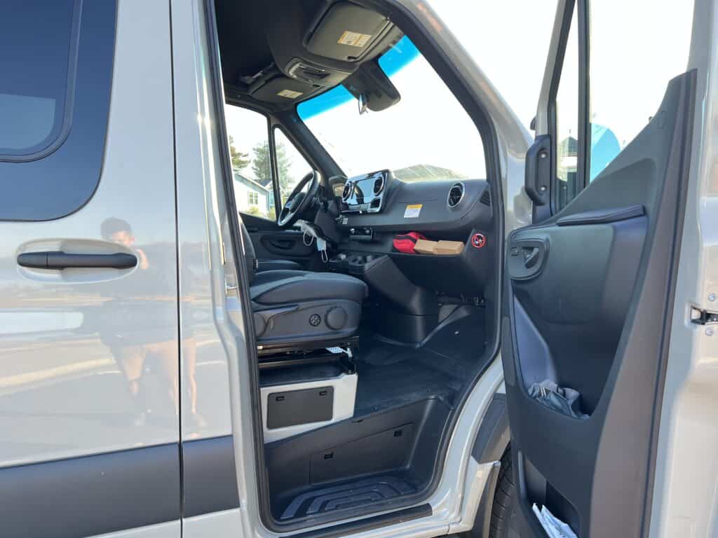 2021 Mercedes Sprinter 170 4X4 3500XD in stone grey – ready for build ...
