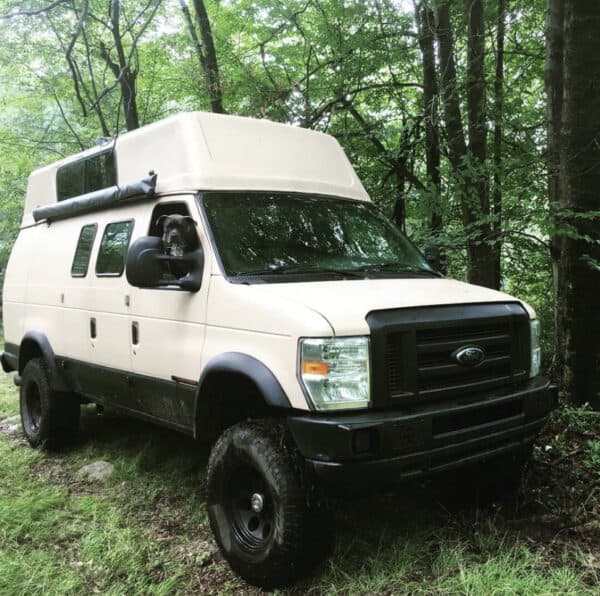4X4 7.3 diesel Ford E350 ujoint offroad - Vanlife Trader