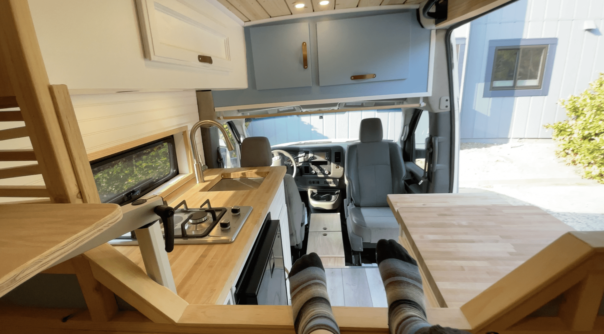 Off-Grid, High-Top Nissan NV2500, Low Miles, Pro Converted - Vanlife Trader