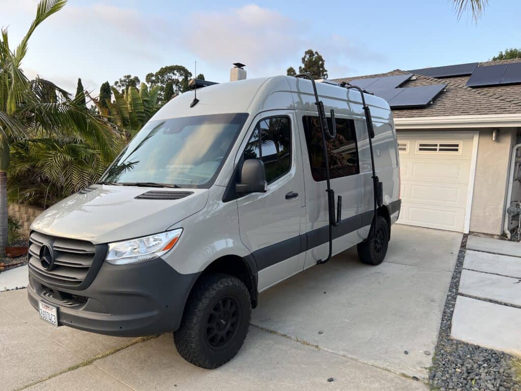 2020 Mercedes Sprinter Crew Van 4×4 - Vanlife Trader