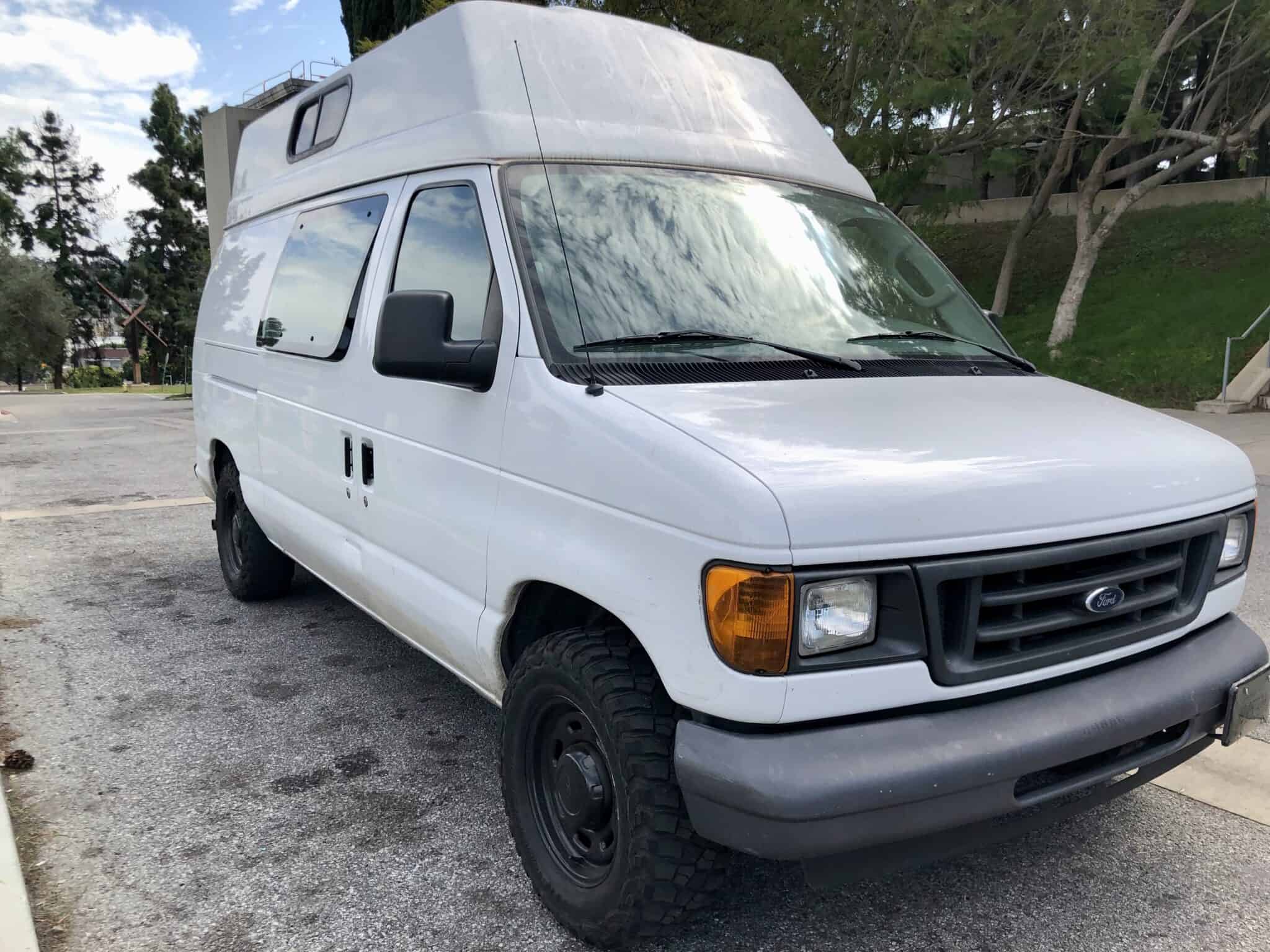 2006 Ford E-150 Camper Top 76k miles - Vanlife Trader