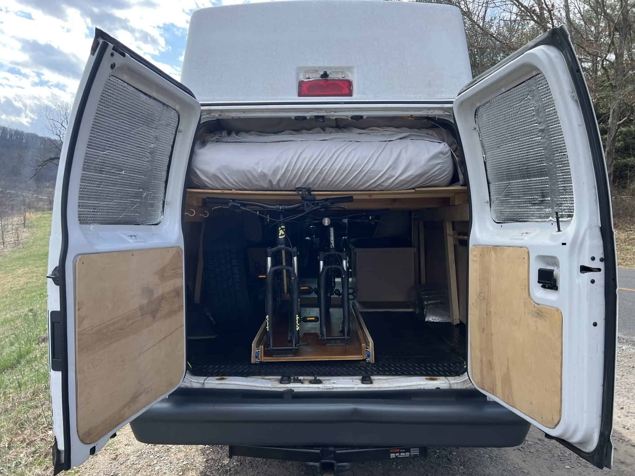 2006 Ford Econoline 2WD - Vanlife Trader