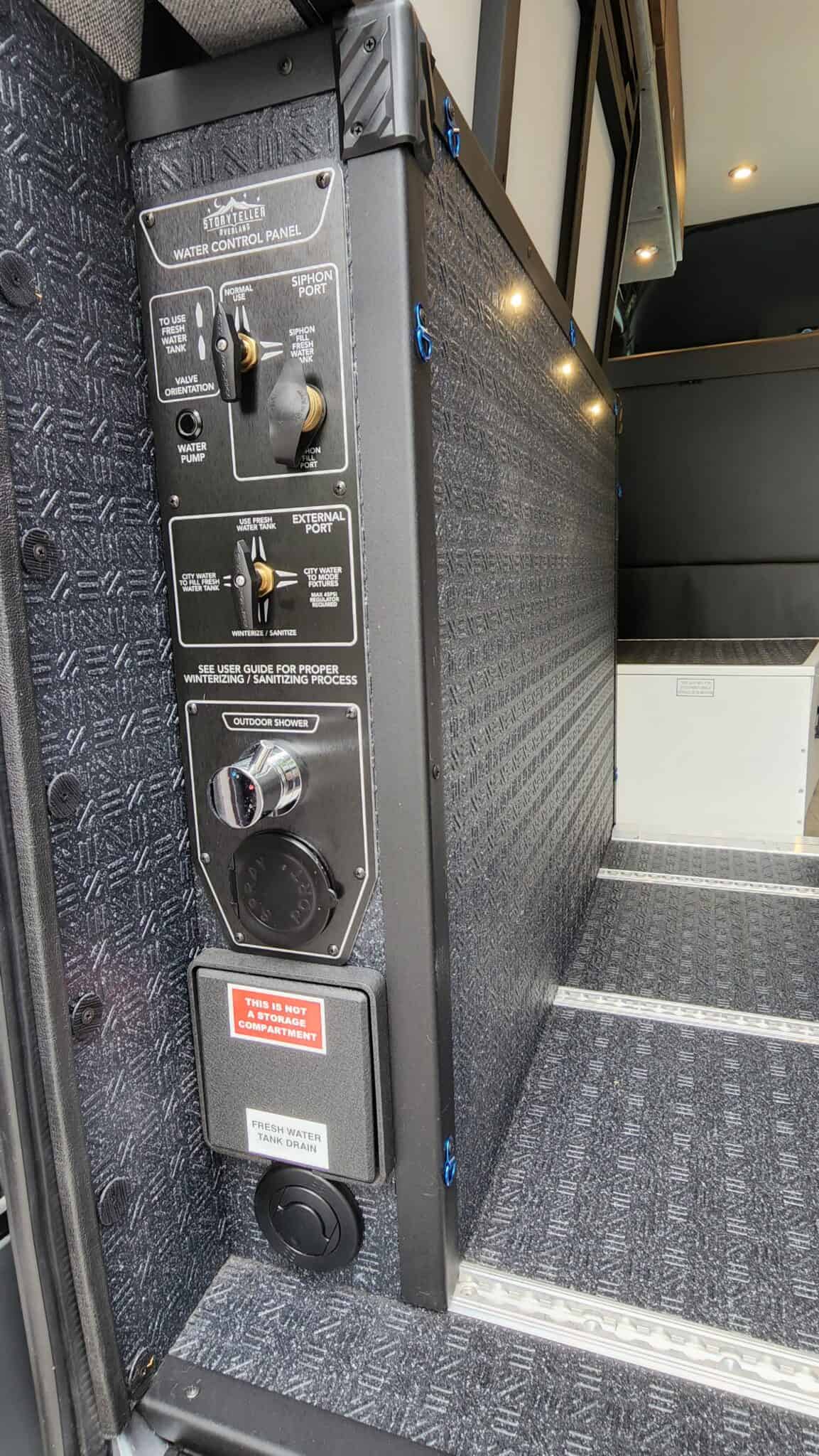 2022 Storyteller Stealth Mercedes Sprinter 4×4 - Vanlife Trader