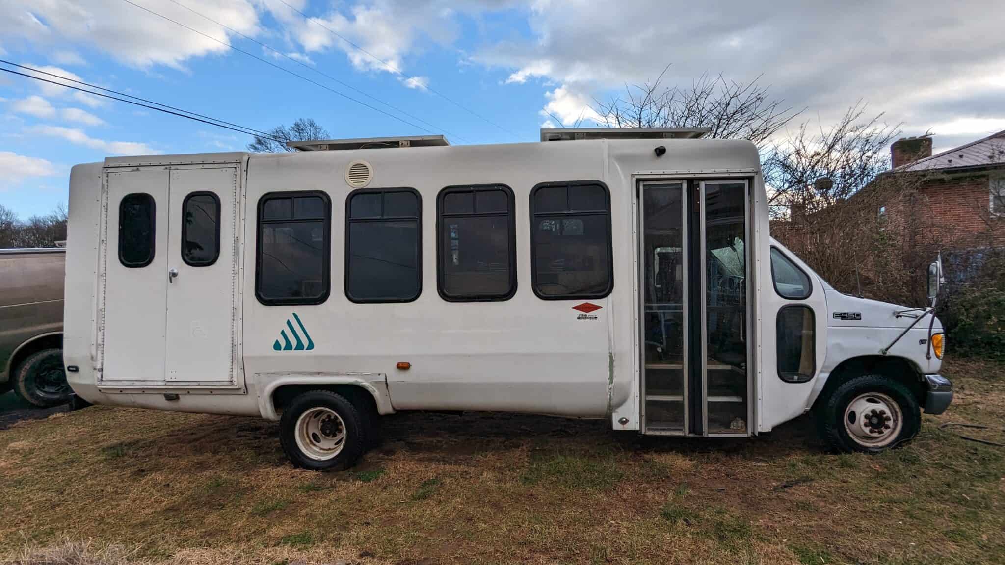 1999 Ford E450, 98k, Completed Off-Grid Conversion! - Vanlife Trader