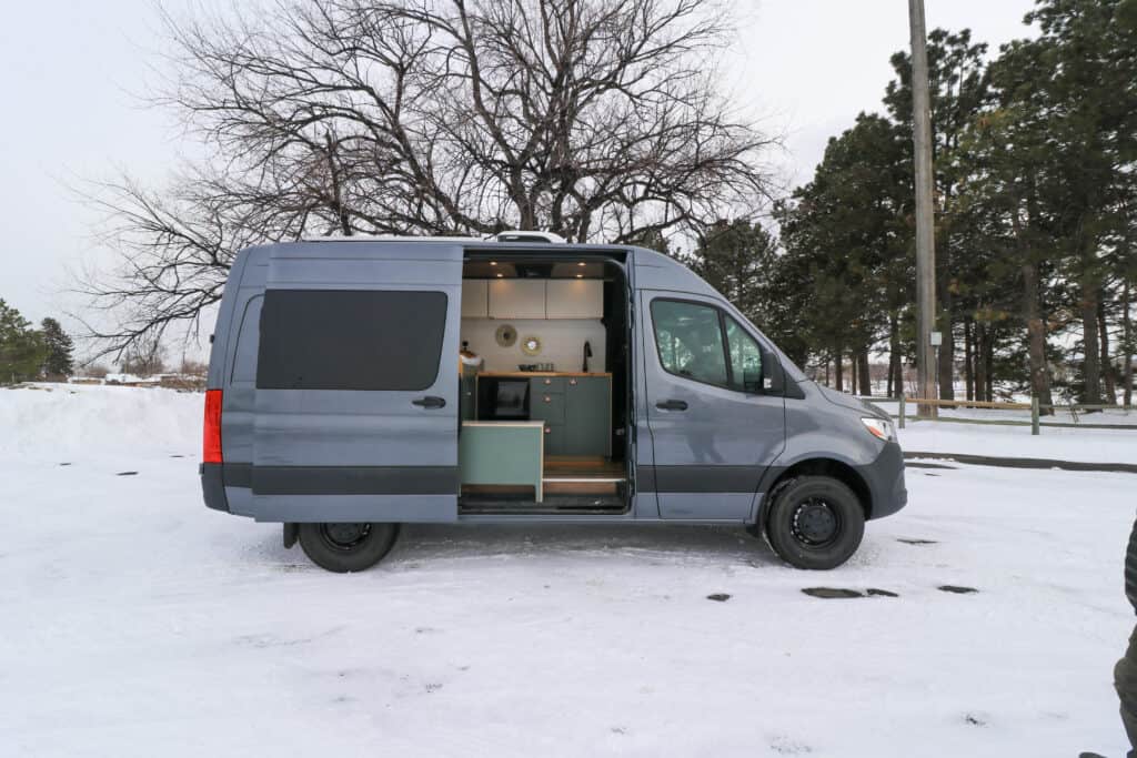 Featherbuilt - Vanlife Trader