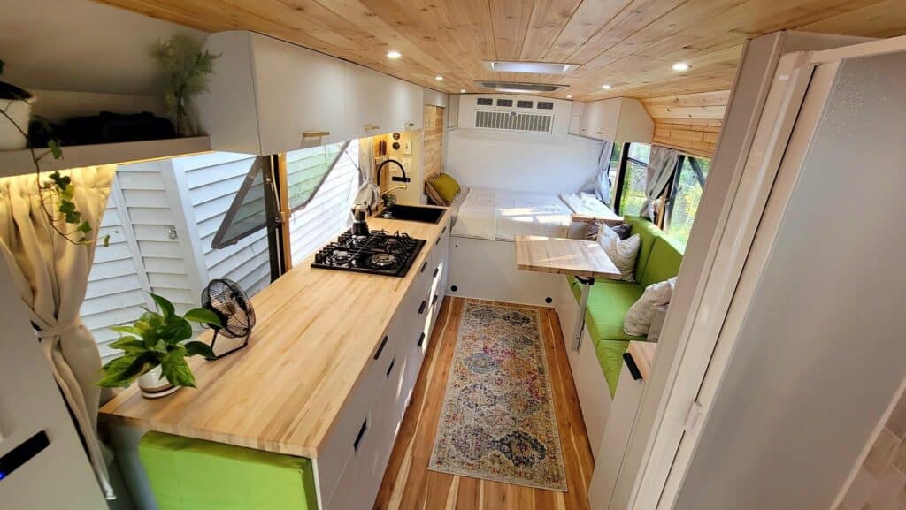 2014 Chevrolet express 4500 shuttle bus - Vanlife Trader
