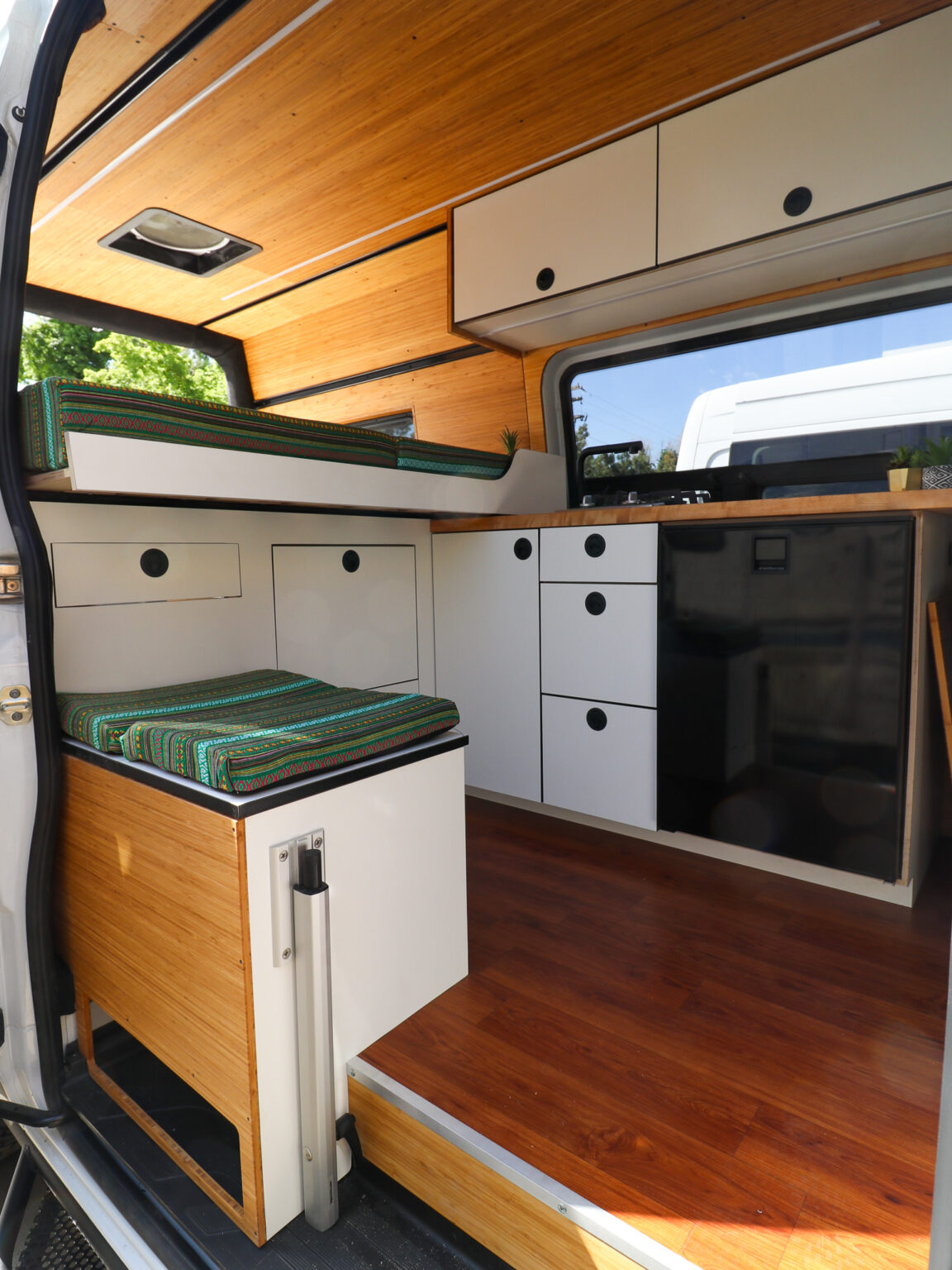 Featherbuilt - Vanlife Trader