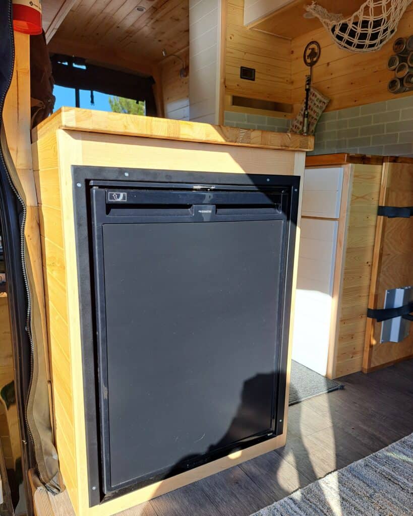 Full off grid camper build September 2022 - Vanlife Trader