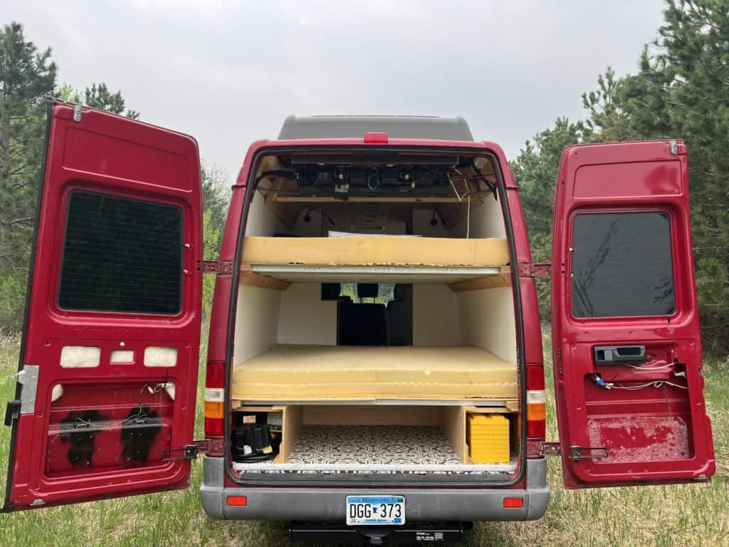 2004 Dodge Sprinter T1N - Vanlife Trader