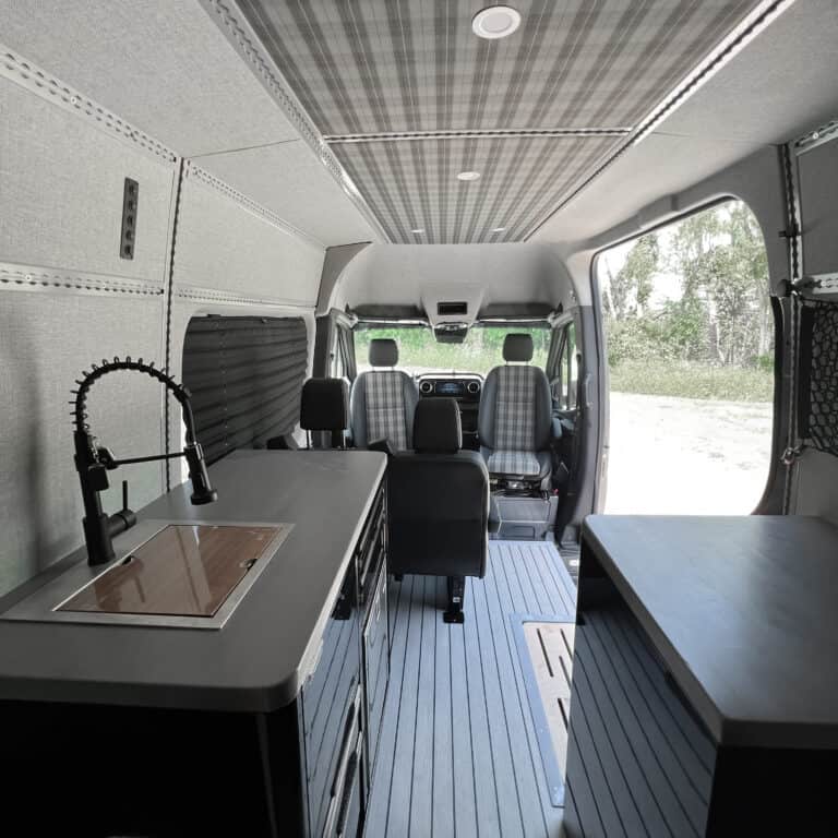 2021 Mercedes Sprinter 4×4 - Vanlife Trader