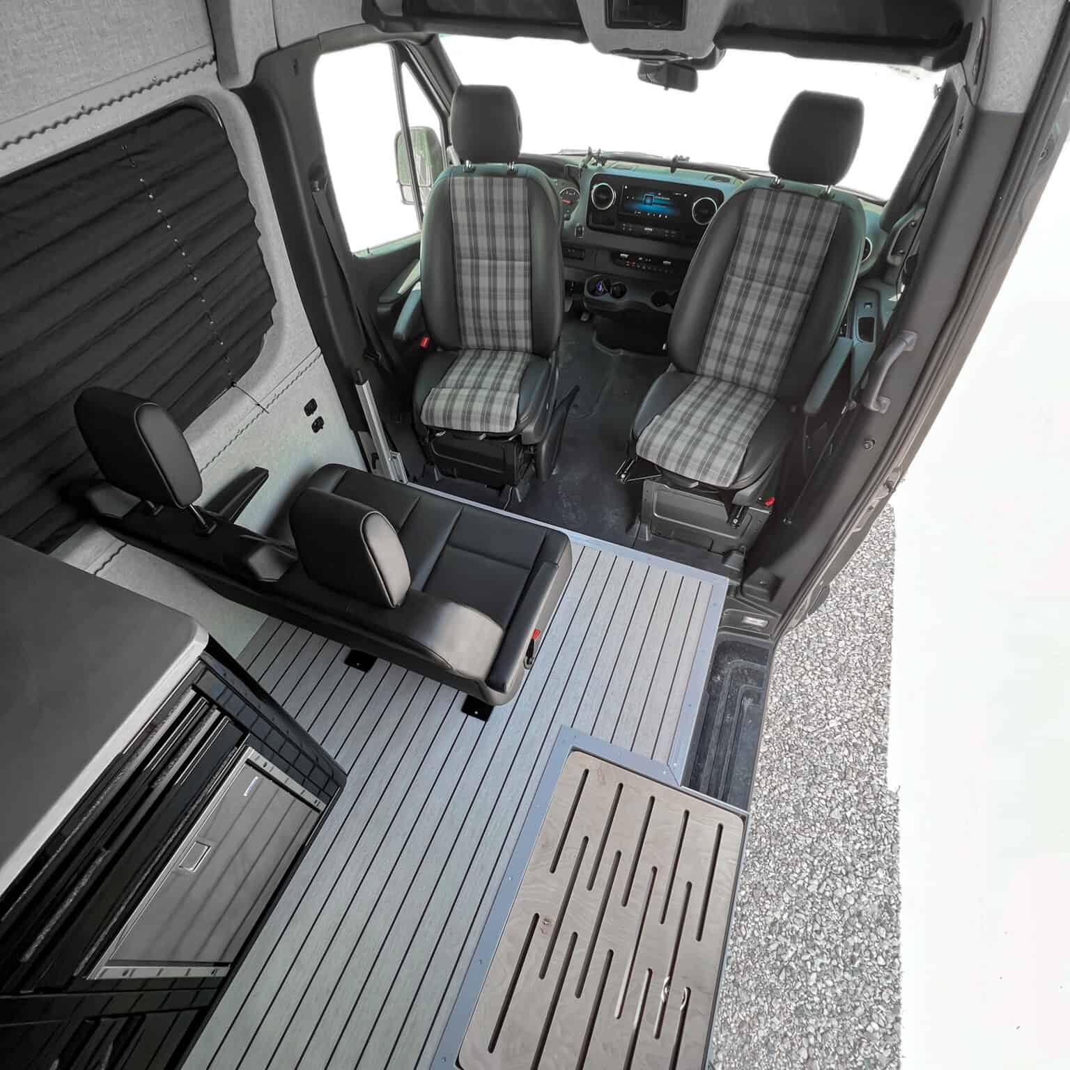 2021 Mercedes Sprinter 4×4 - Vanlife Trader