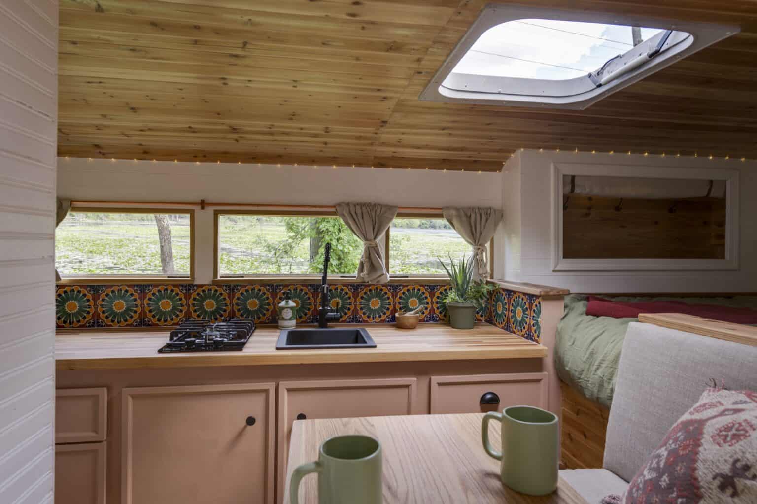 The Sweetest 5 Window Bus - Vanlife Trader