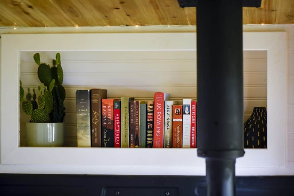 The Sweetest 5 Window Bus - Vanlife Trader