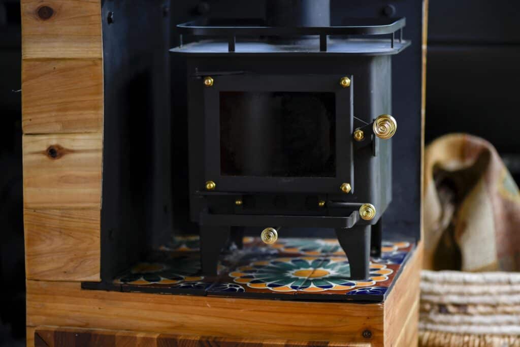 The Sweetest 5 Window Bus - Vanlife Trader