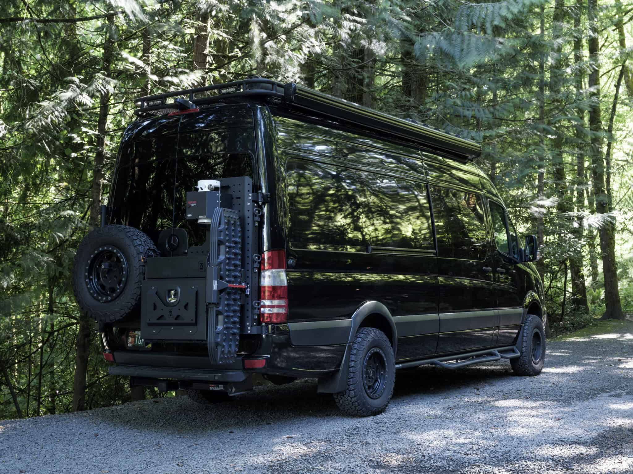 2018 MERCEDES SPRINTER 170 2500 4X4 – MODULAR & FLEXIBLE BUILDOUT ...