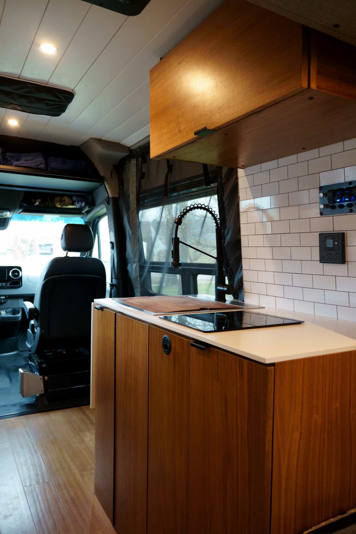 2021 Mercedes Sprinter 4×4 - Vanlife Trader