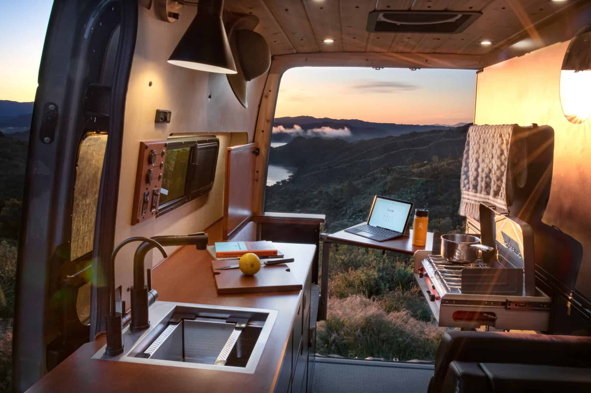 4×4 144″ Sprinter / 4-Season / 4-Sleeper / Unique Professional Build ...