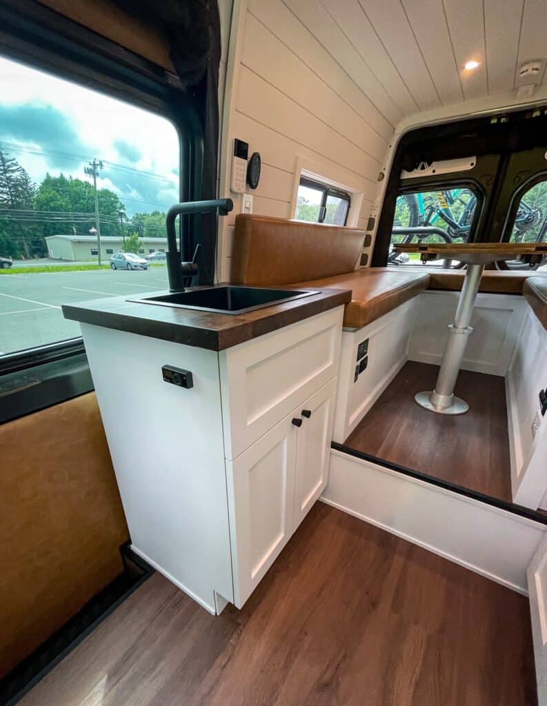 2017 Sprinter 144″ Rugged Exterior and Beautiful Interior ...