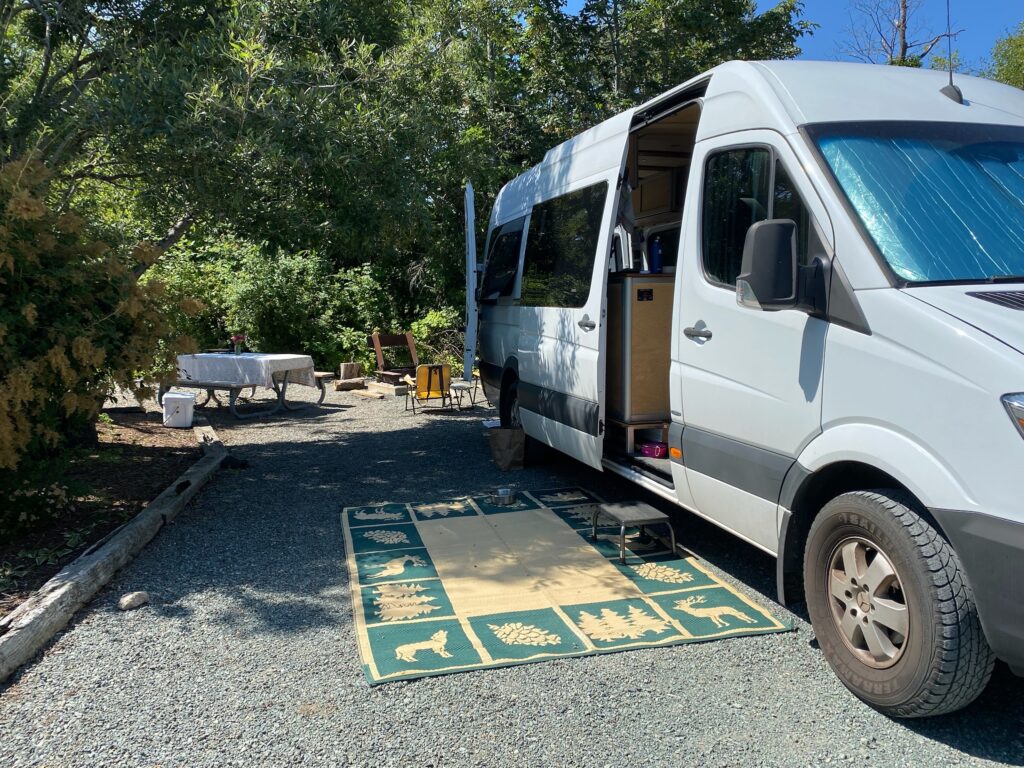 2015 Mercedes Sprinter 2500 – 170 High Roof Custom Van Conversion ...
