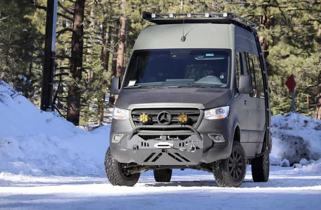 STEALTHY 2020 MERCEDES 4×4 SPRINTER OVERLAND - Vanlife Trader