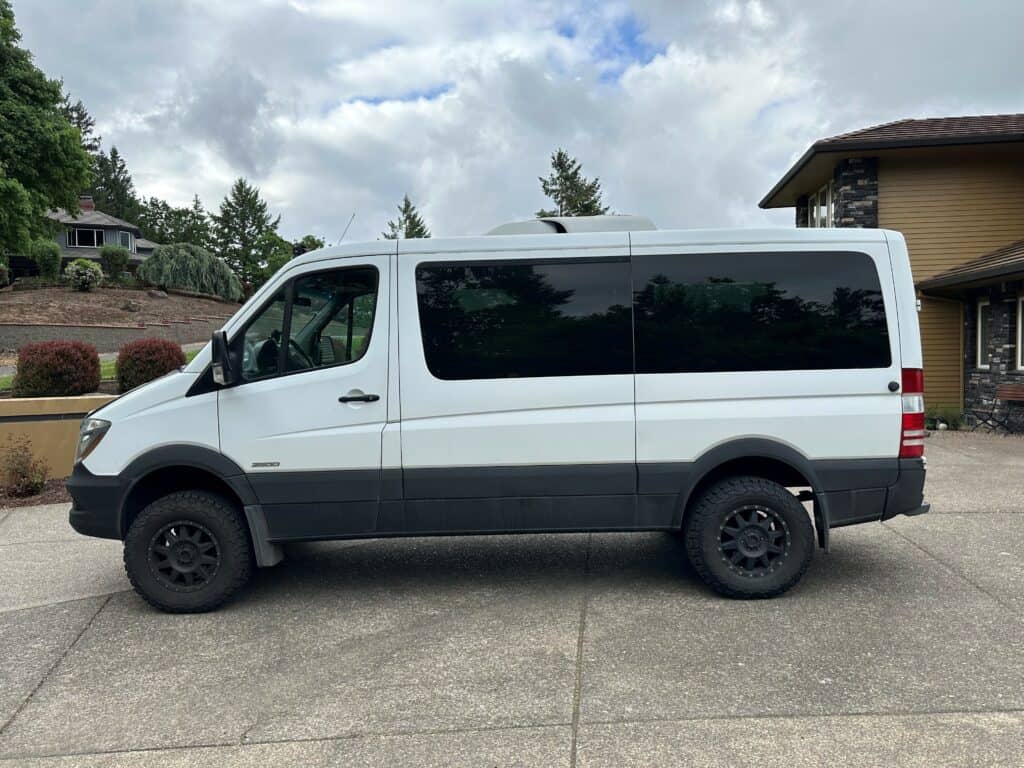 2016 Mercedes Sprinter 4×4 cycle van - Vanlife Trader