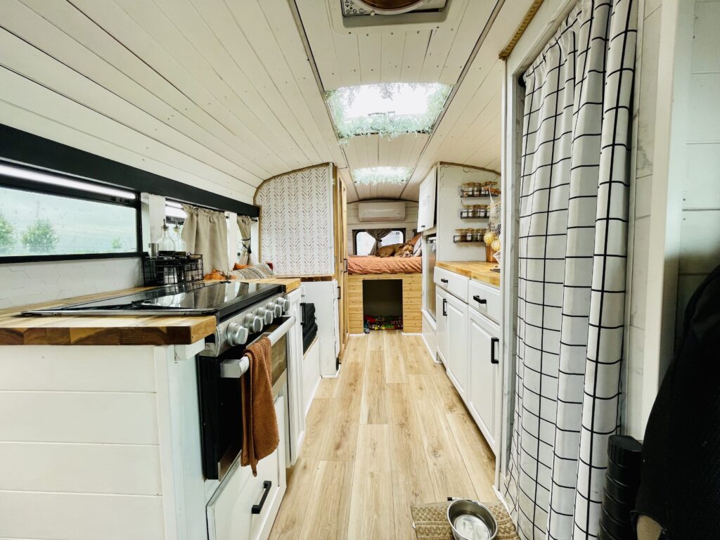 2003 GMC 5 Window Short Bus Skoolie Conversion - Vanlife Trader