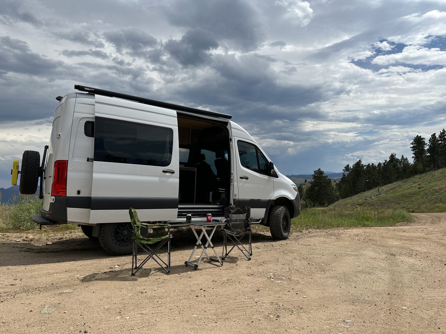 2020 Mercedes Sprinter, Turbo Diesel 4×4 - Vanlife Trader