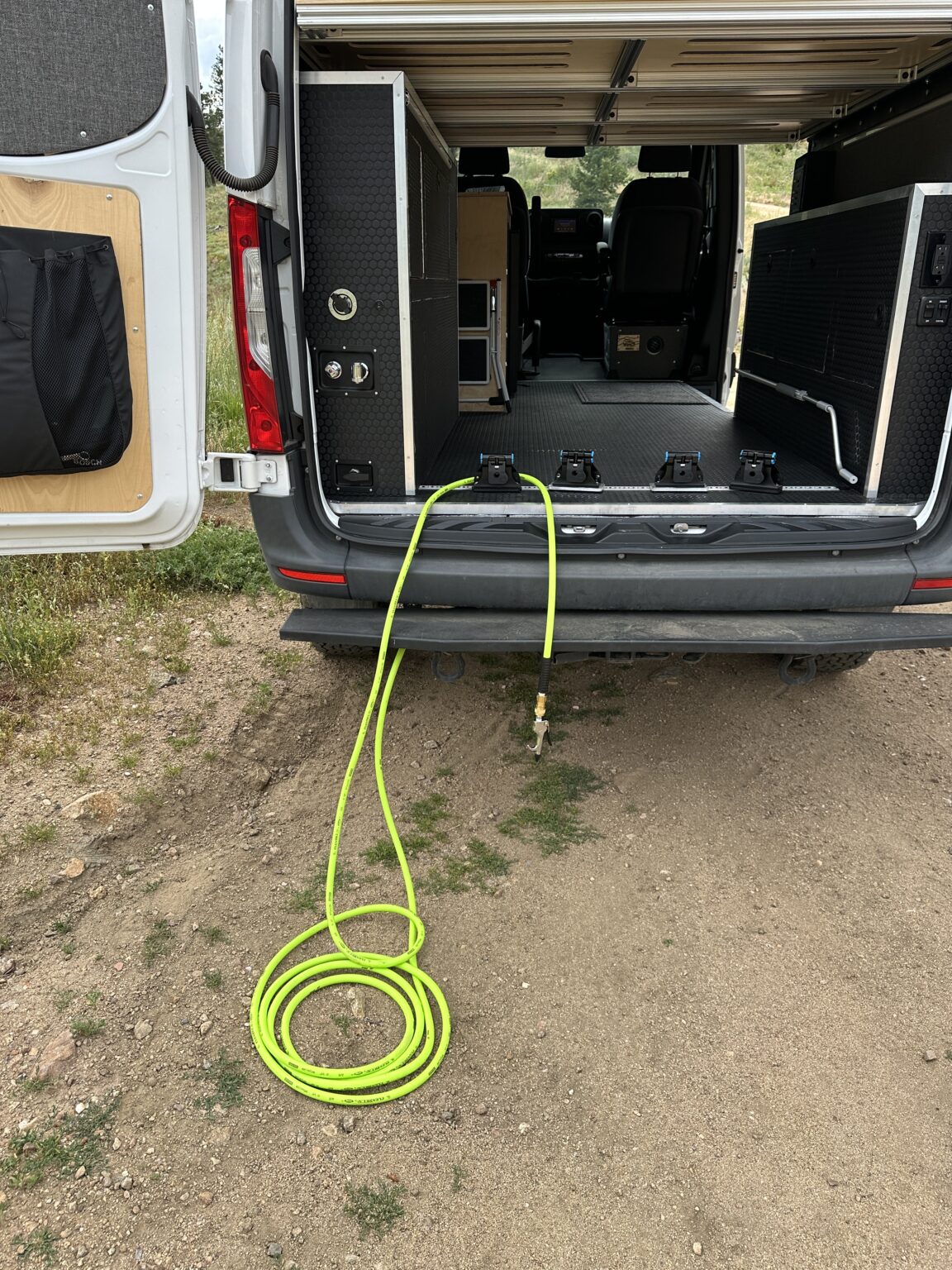 2020 Mercedes Sprinter, Turbo Diesel 4×4 - Vanlife Trader
