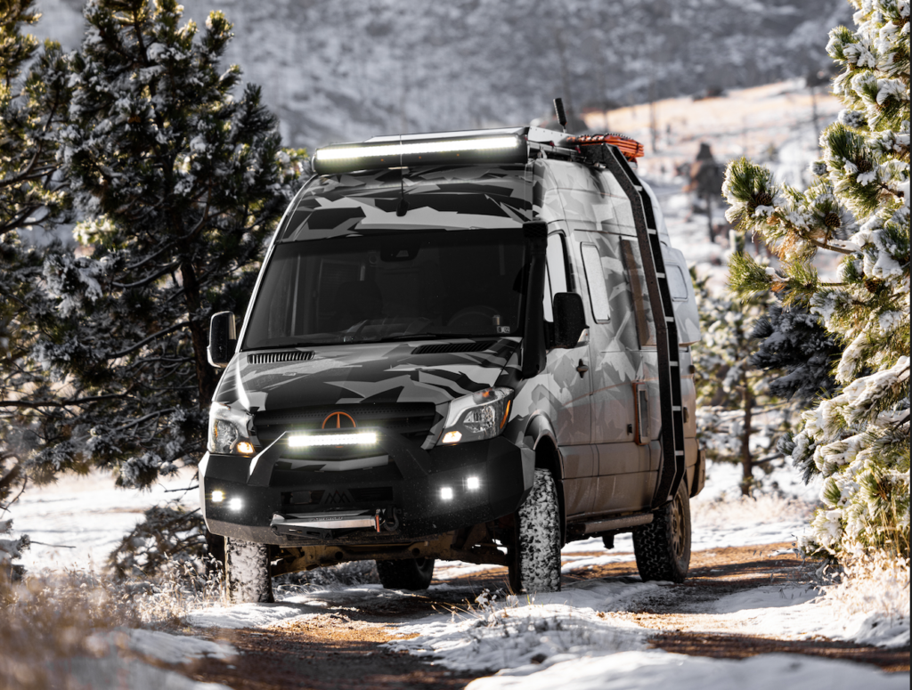 2019 Winnebago Revel – Mercedes Sprinter 4×4 - Vanlife Trader