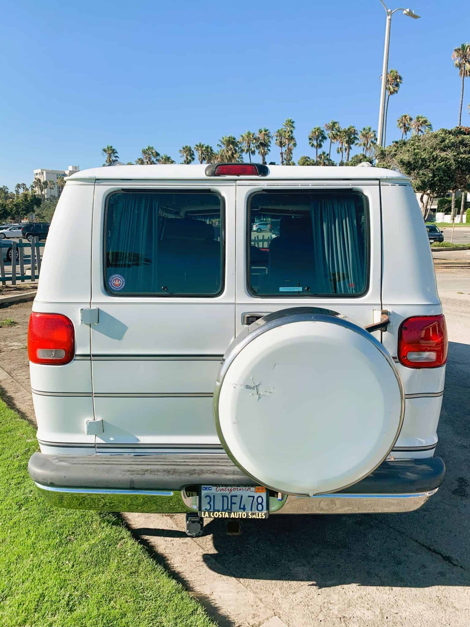 1994 Dodge Ram Van B250 **READY TO CUSTOMIZE CAMPERVAN** - Vanlife Trader