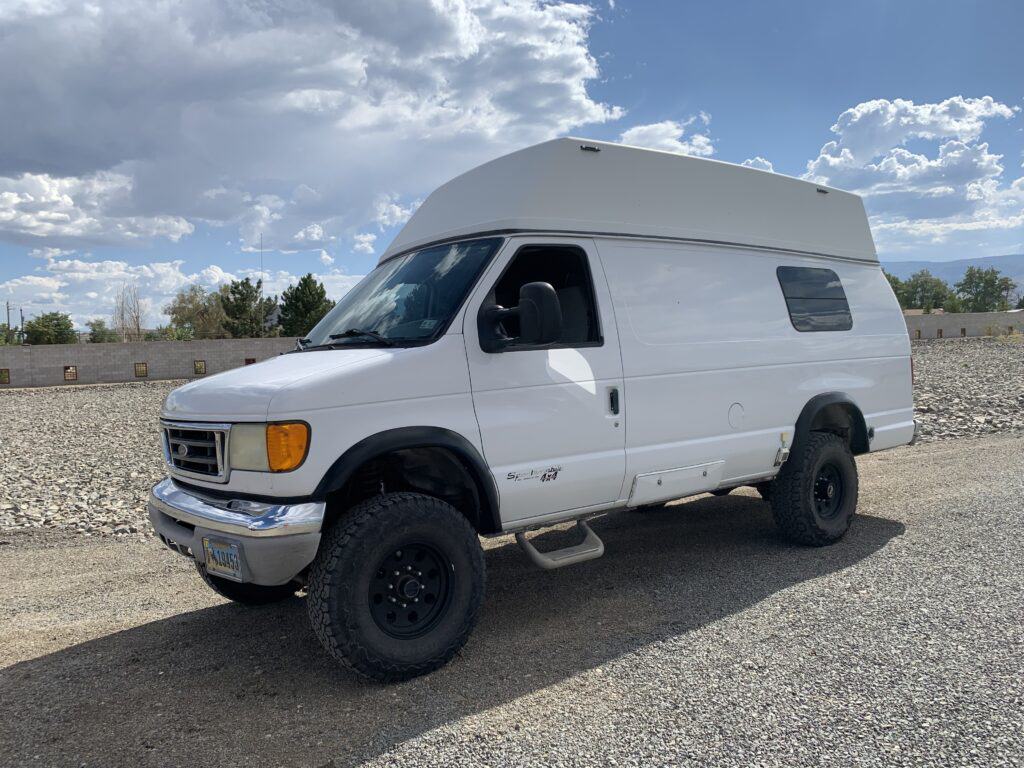 2004 Ford E350 Sportsmobile 4×4 - Vanlife Trader