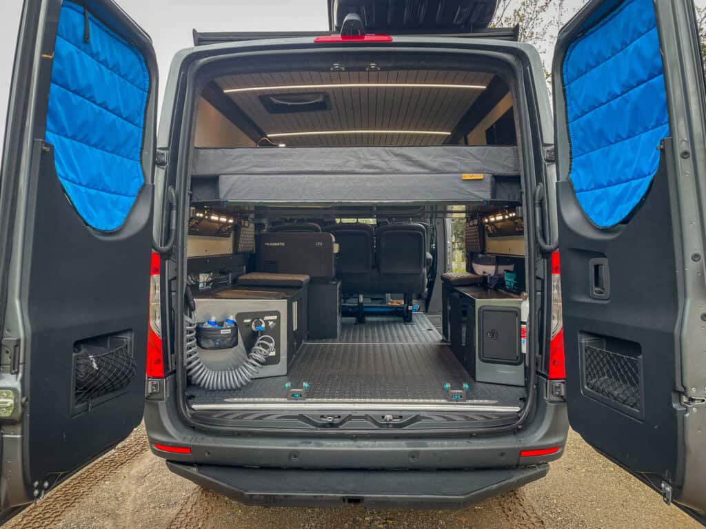 2021 Mercedes Sprinter 4×4 By: VANNON Inc. - Vanlife Trader